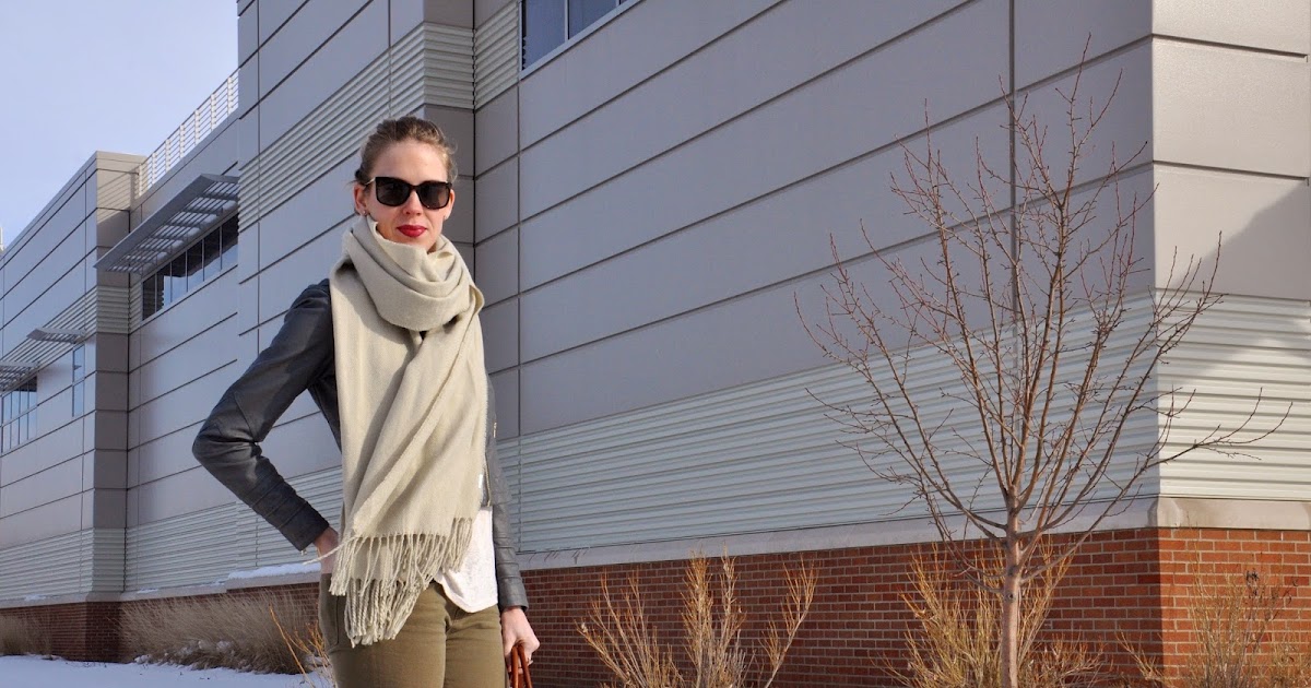 Fairly Yours | Chicago based life and style blog: olive drab