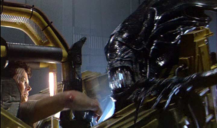 Everything's Better With Bob: 100 Days, 100 Films; Day 99 - Aliens