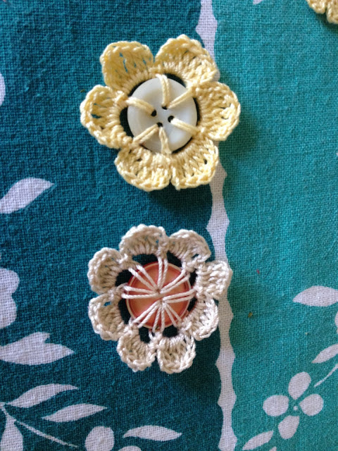Crochet Button Flowers