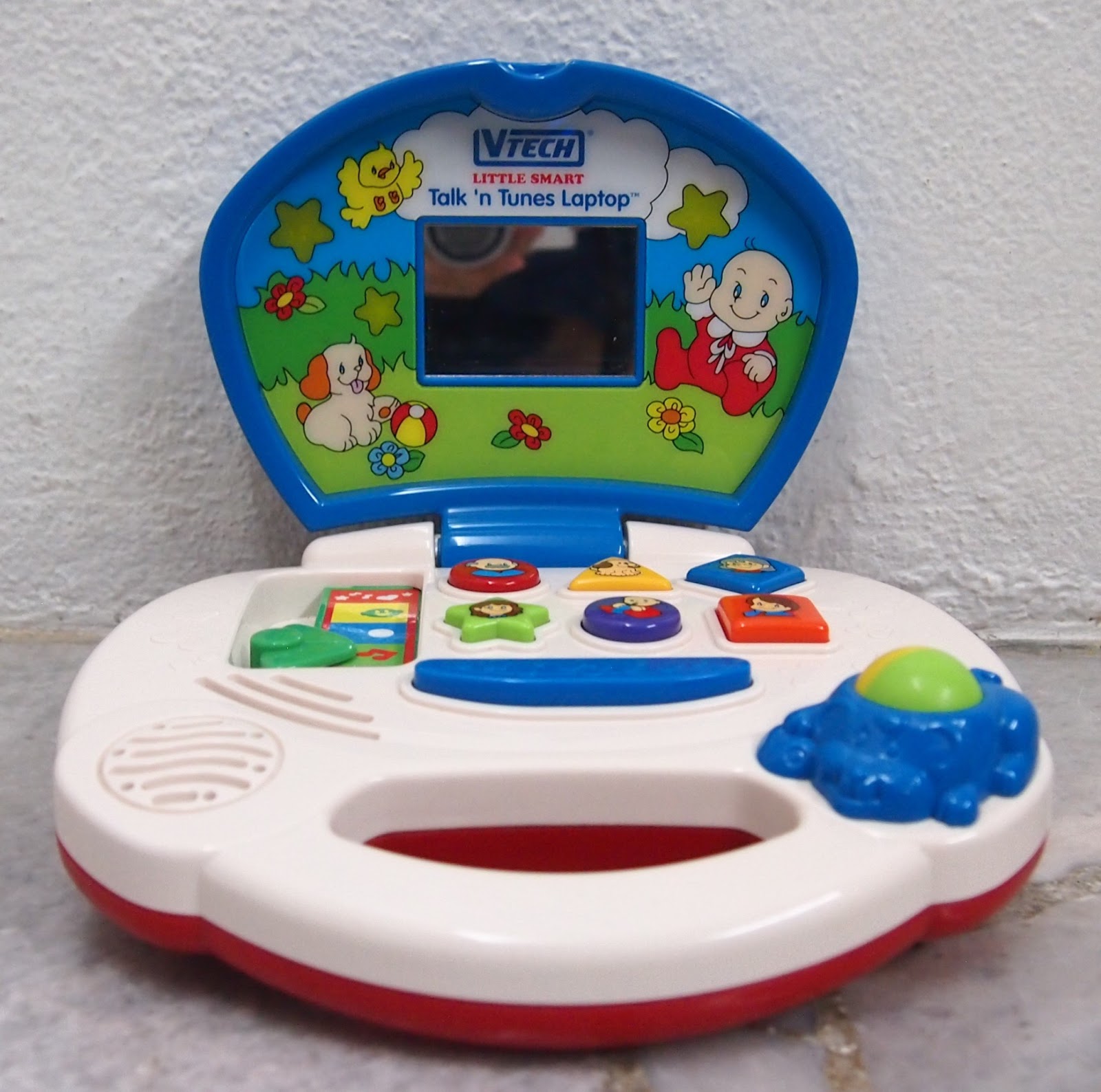 JuaiMurah: Vtech Talk n Tunes Laptop