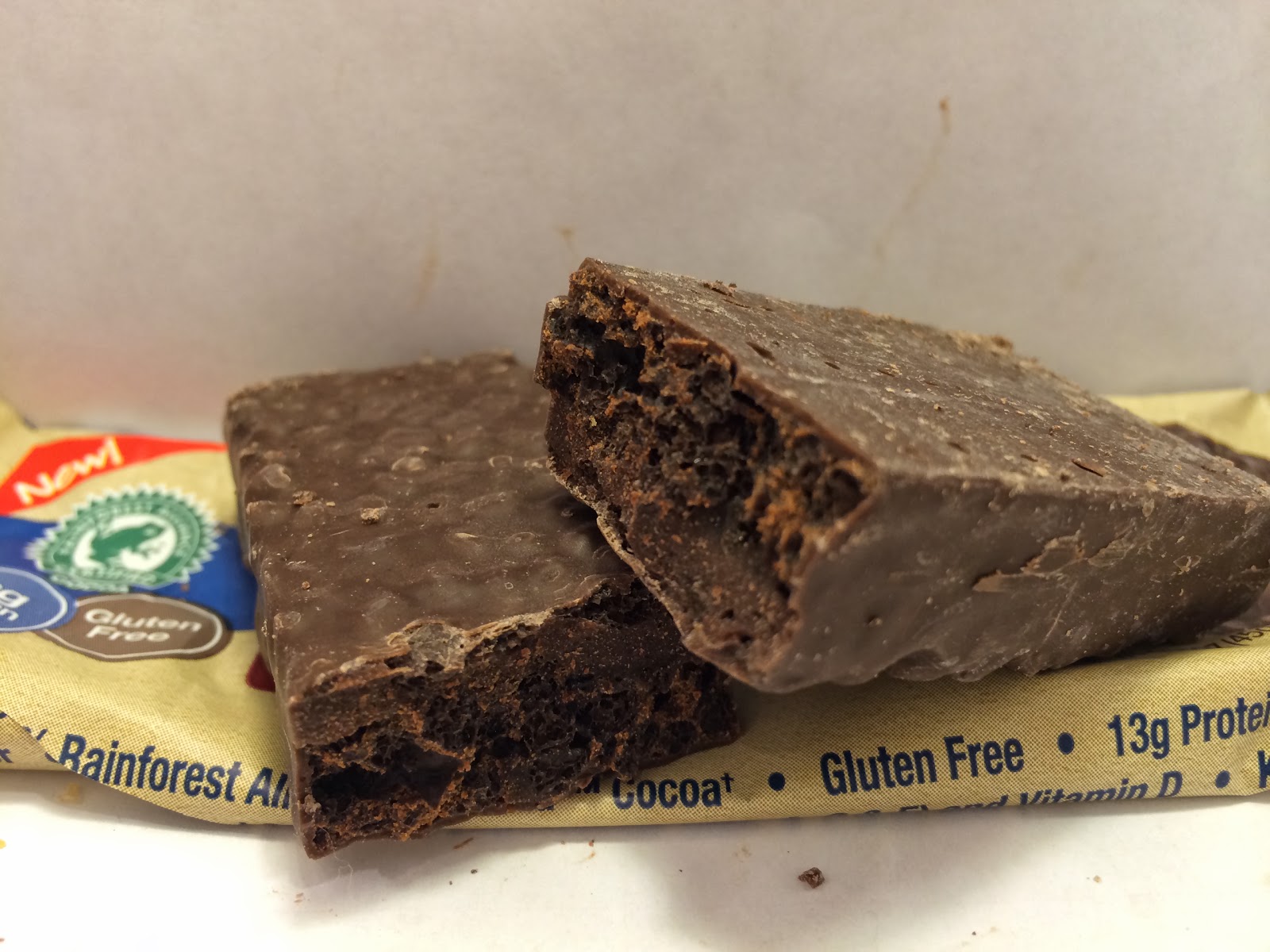 Crazy Food Dude: Review: Balance Bar Dark Dark Chocolate Crunch Bar