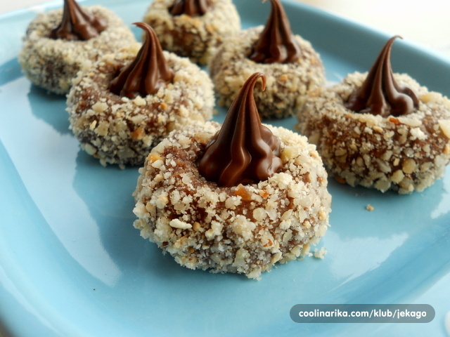 Jekin Kapric : Lešnik gnezda