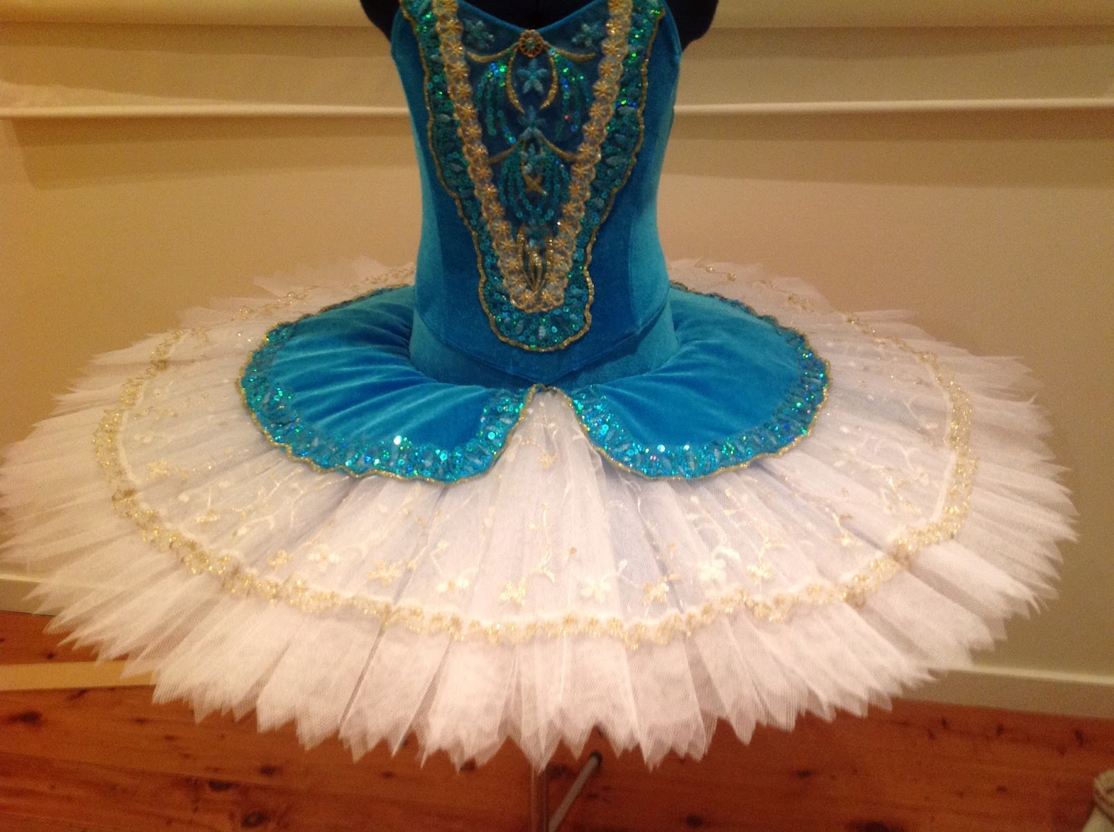 Divine Classical Ballet Tutus: July 2012