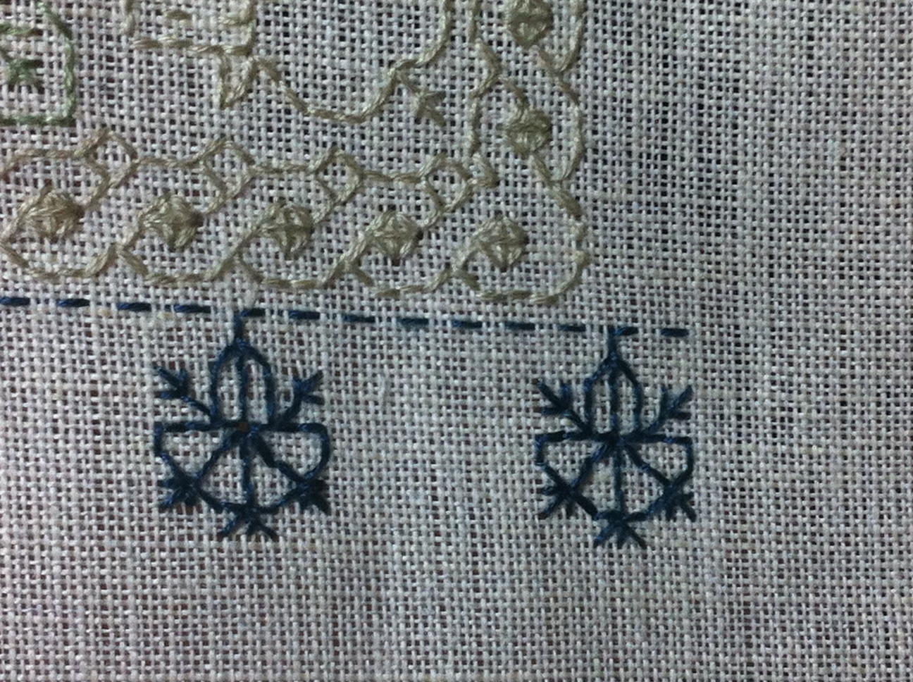 Loara Standish Sampler