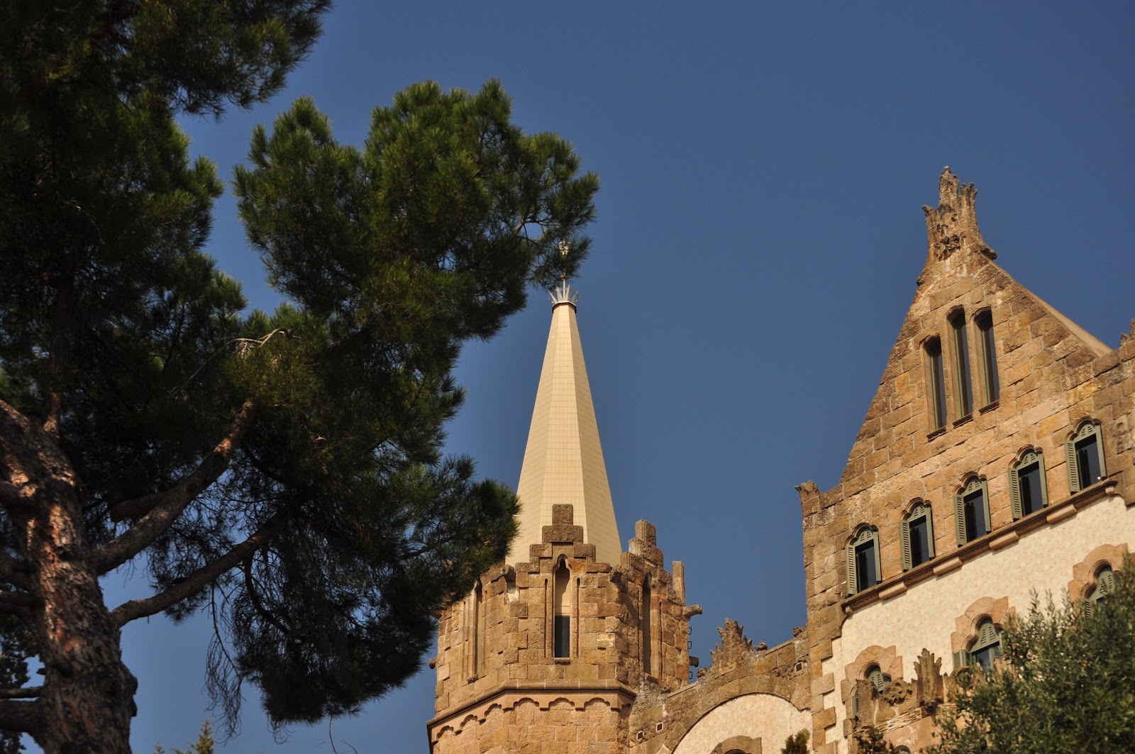 Imagenes: PASEO POR EL MIRABLAU