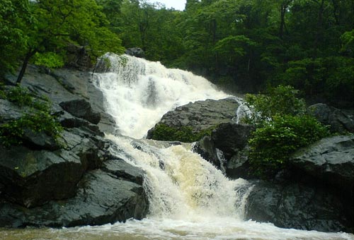 TREKKING CLUBS CONSULTANCY: Waterfalls in Maharashtra