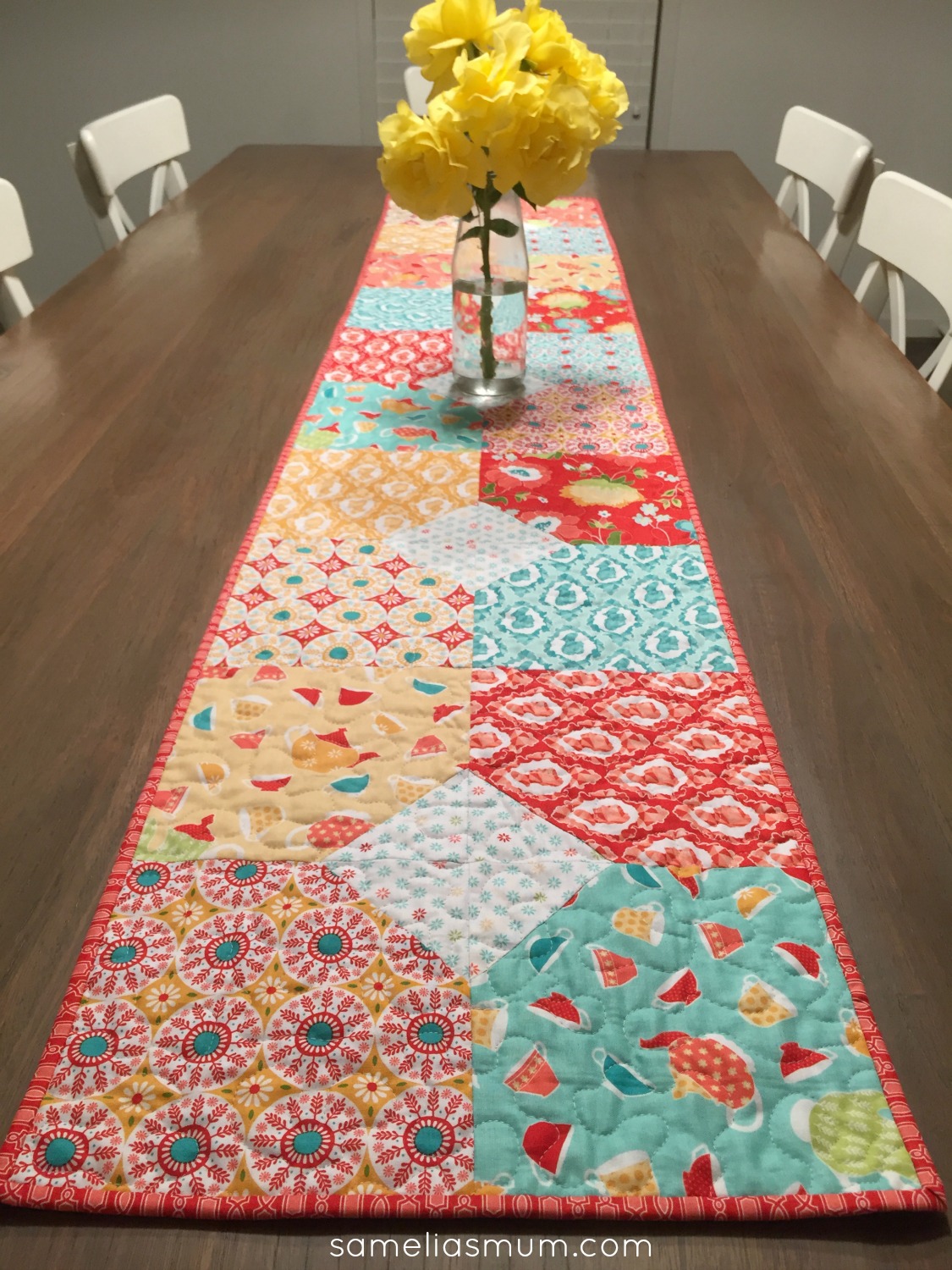 Layers of Charm - Table Runner | Samelia's Mum : Quilting, Crafting ...
