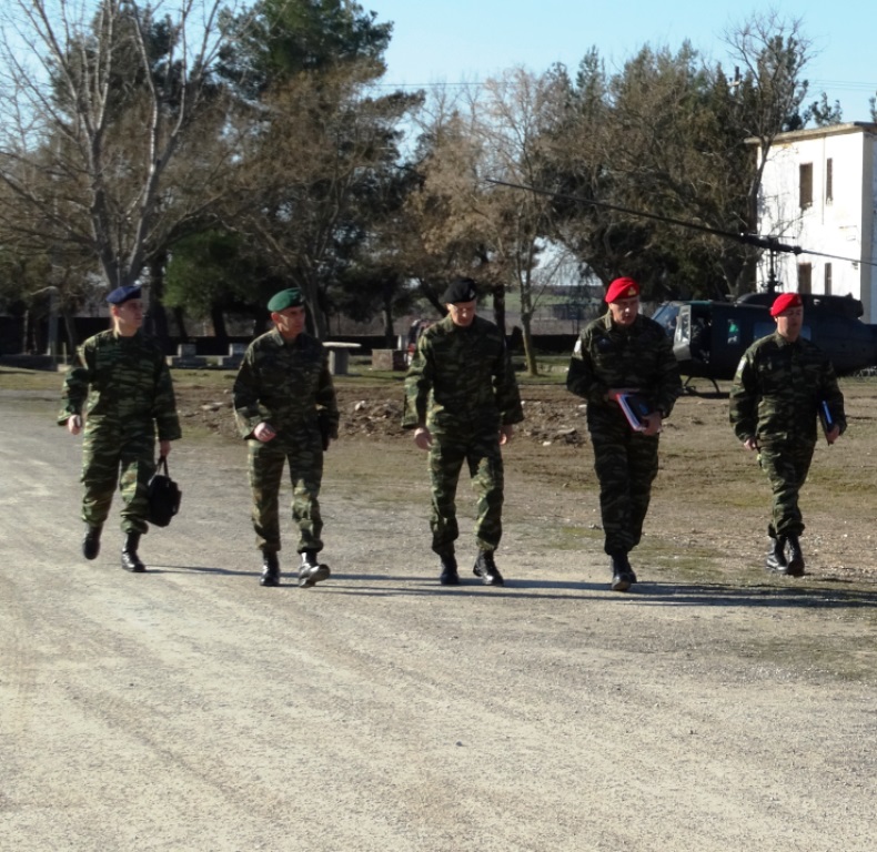 71 αερομεταφερόμενη Ταξιαρχία: Τι είδε ο Αλκιβιάδης Στεφανής - ΦΩΤΟ ...