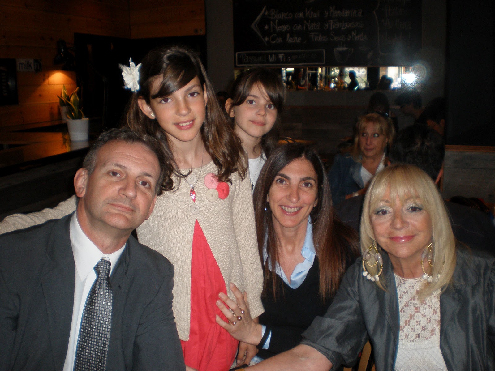 Analia Pierini: Barcelona, Comuniòn de Giulia Pierini 19/05/12