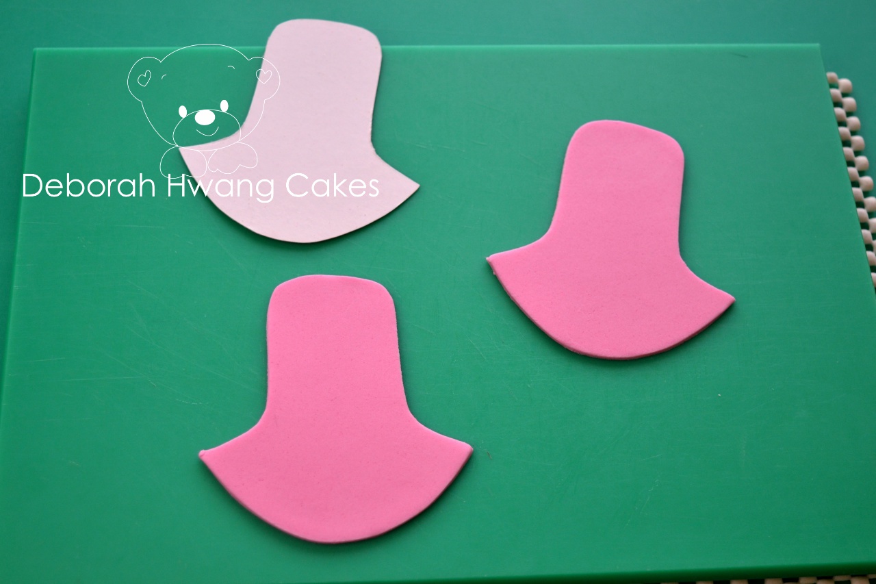 How To Make Fondant Baby Sneakers (with Template)