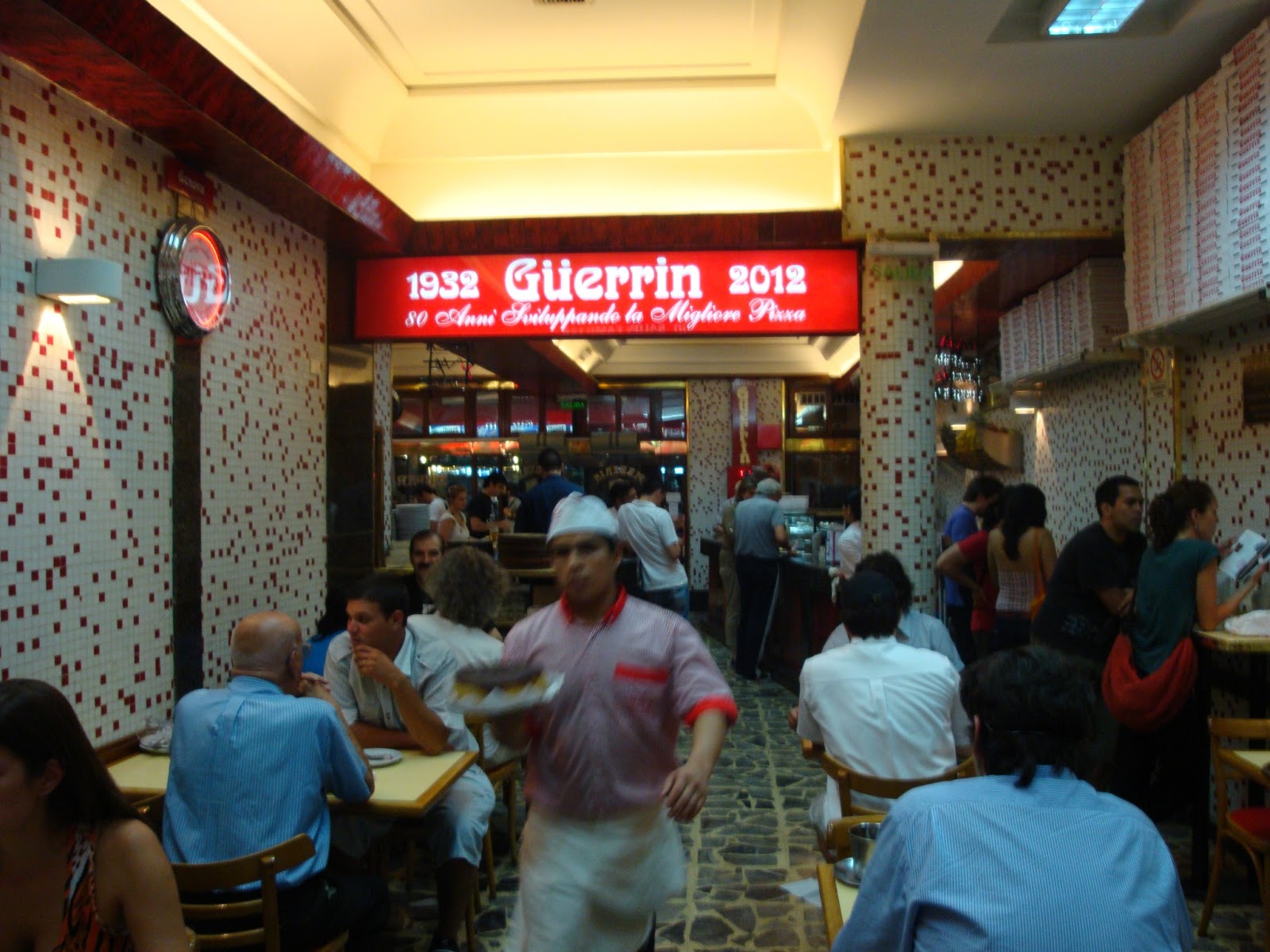 La Caravana de la Pizza: Est.7: Güerrín