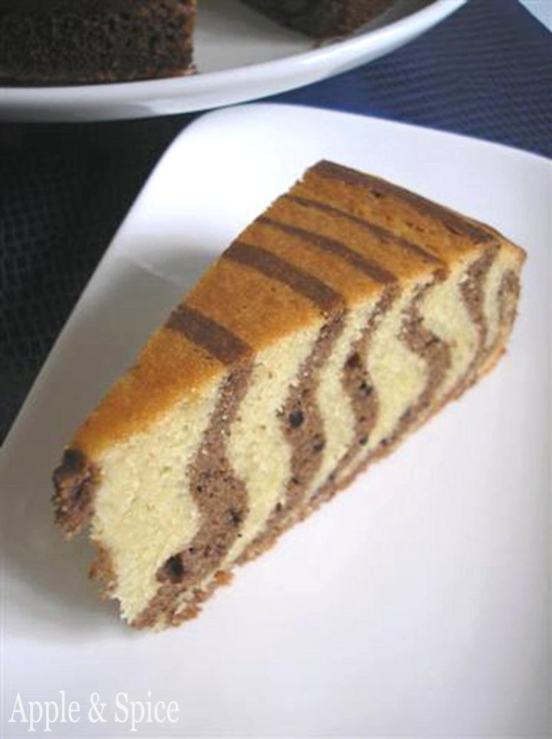 Apple & Spice: The Cake Slice July 2011: Zebra Cake