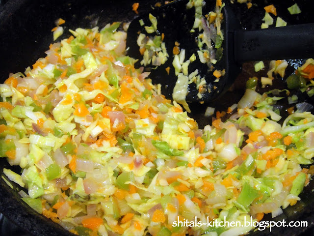 Shital's-Kitchen: Momos