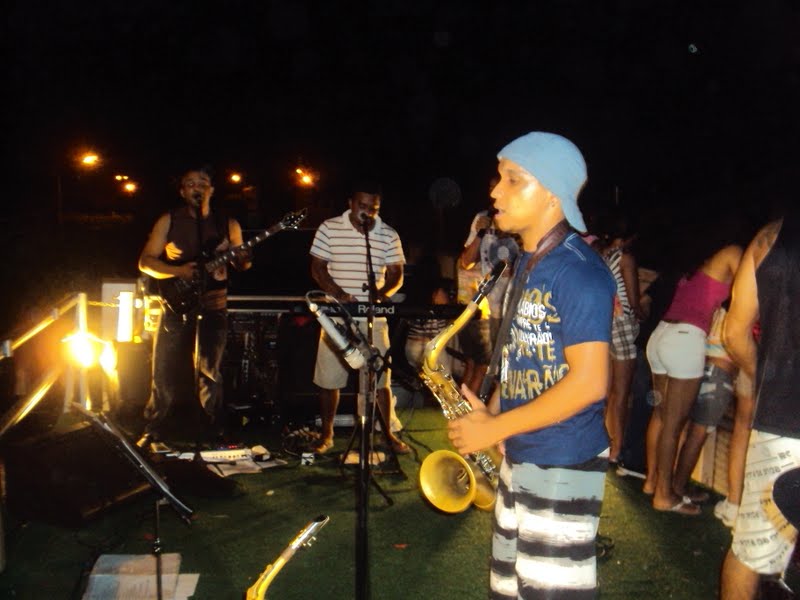 Paratinga - Artes e Canções: Banda Balagan mais uma vez a sensação do ...