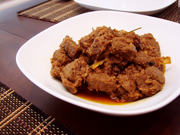 Cooking Recipes: Indonesian Beef Rendang
