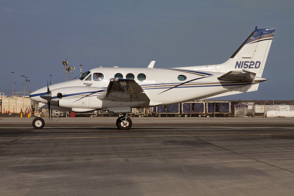 FlyingPhotos Magazine Executive Aviation: N152D - (Jack Ranch) King Air ...