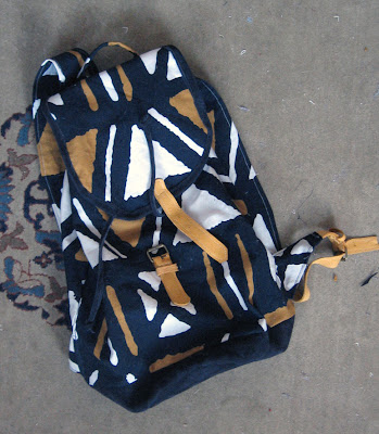 {il} {gat-to} {sell-va-tee-ko}: DIY Project: Homemade Backpack