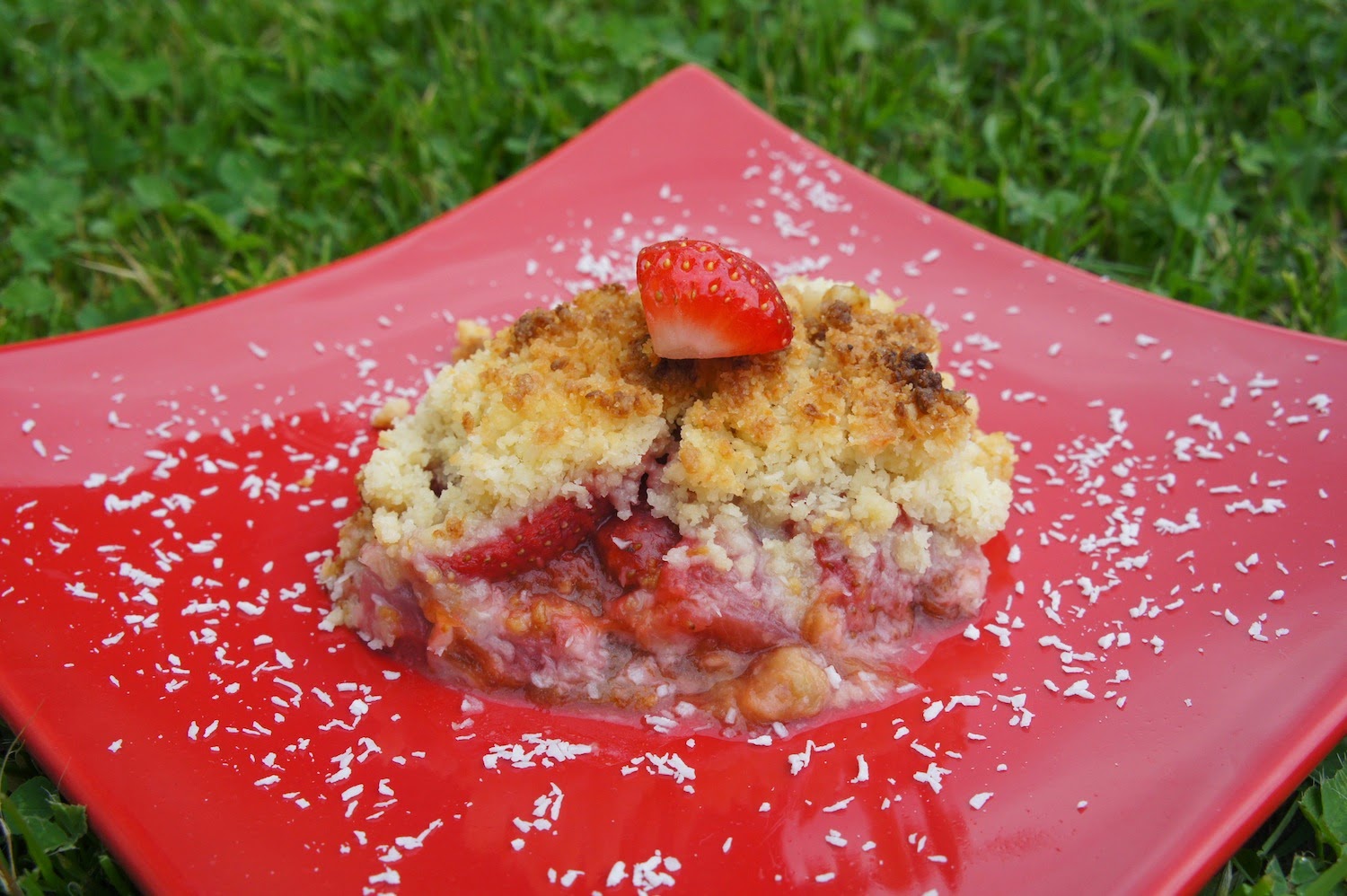 Crumble rhubarbe fraises noix de coco