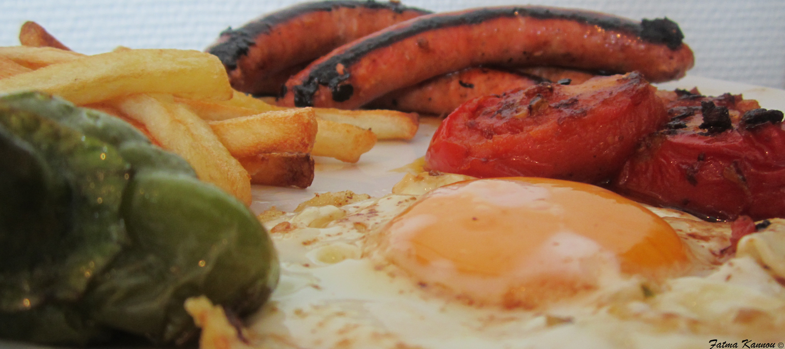 Les doigts de Fatma: Mokli aux merguez مقلي