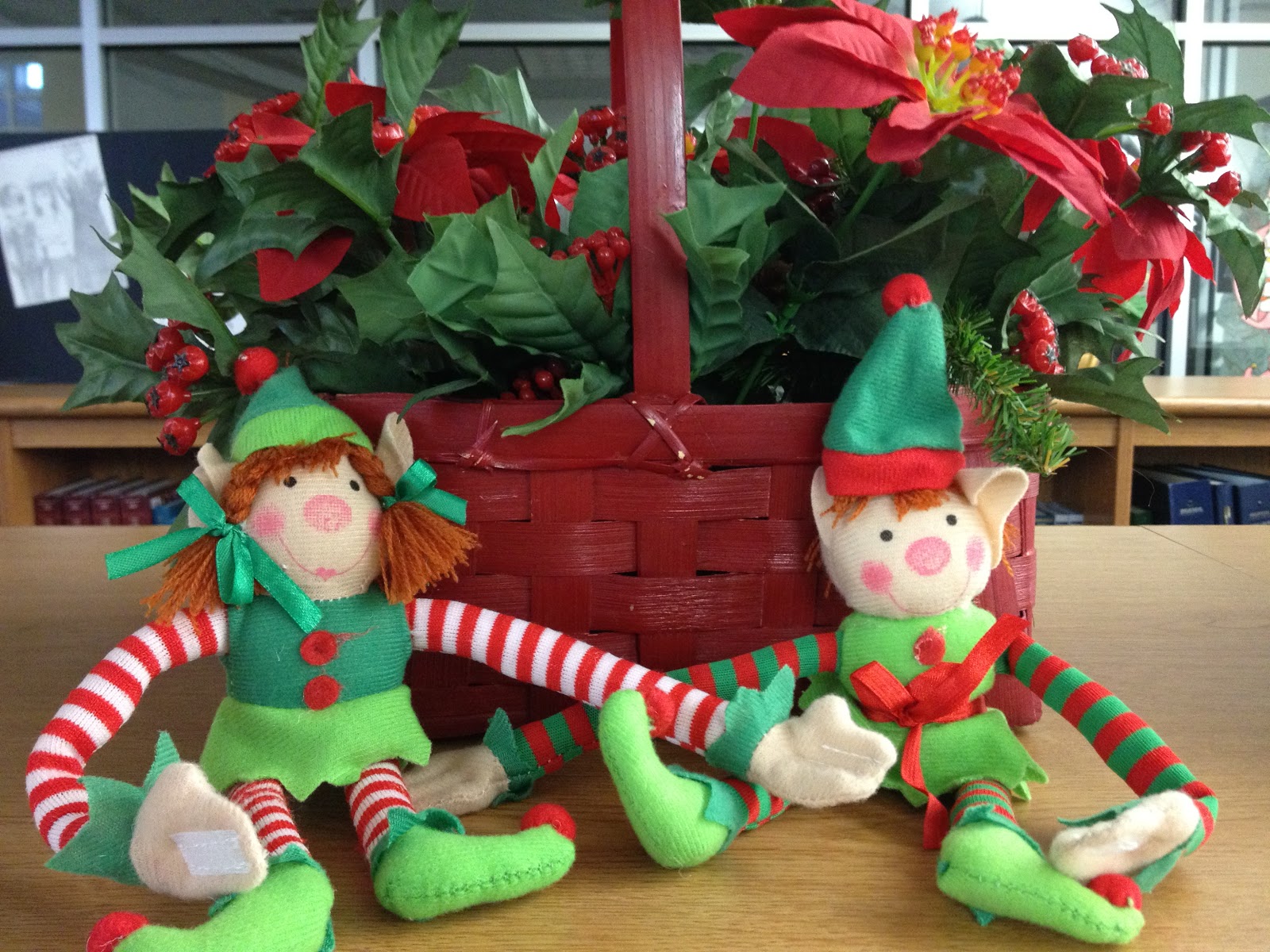 The Endeavors of a Beta Librarian: Christmas in the Library