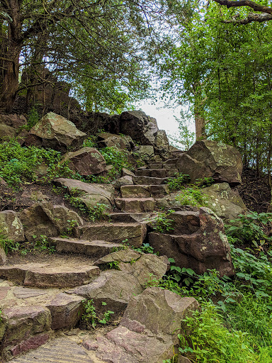 Wisconsin Explorer: Balanced Rock Trail at Devil's Lake State Park
