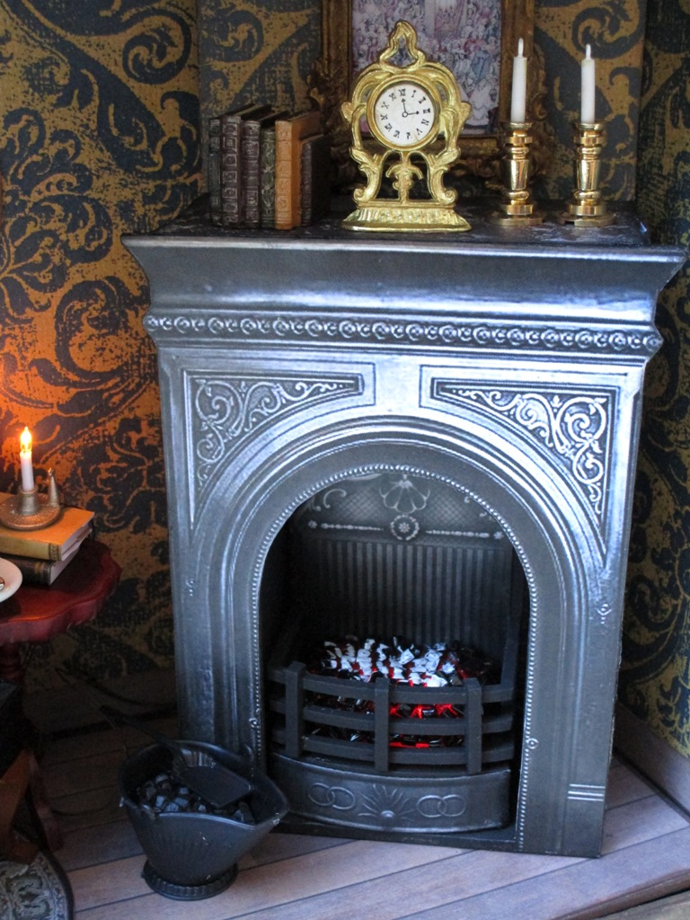 RhondaMum: Don't Be A Scrooge