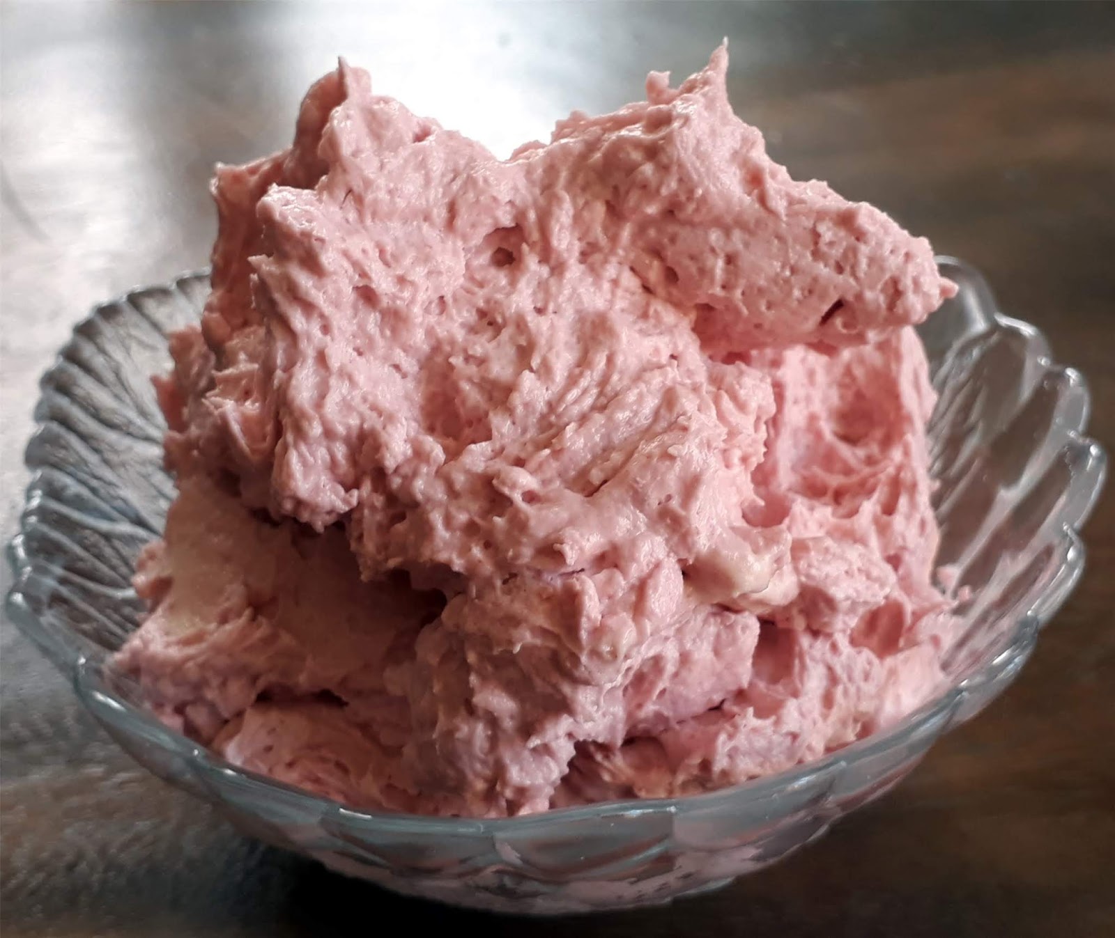 Deutsche Buttercreme mit Frucht = Pudding Buttercreme - Schnelle Rezepte