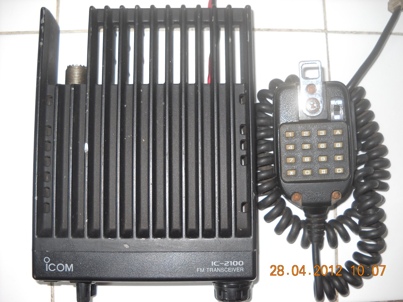 Sinar Agung ( Y C 2 V D I ): RIG ICOM 2100 ( TERJUAL )