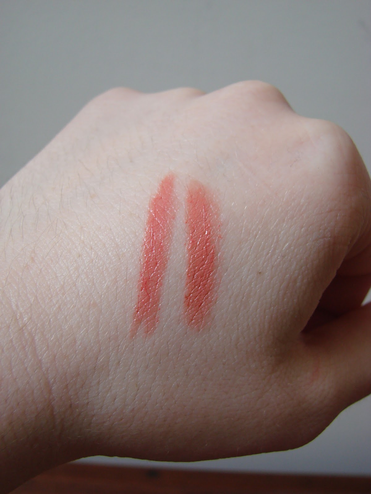 A new coral lipstick - Rebecca Lately