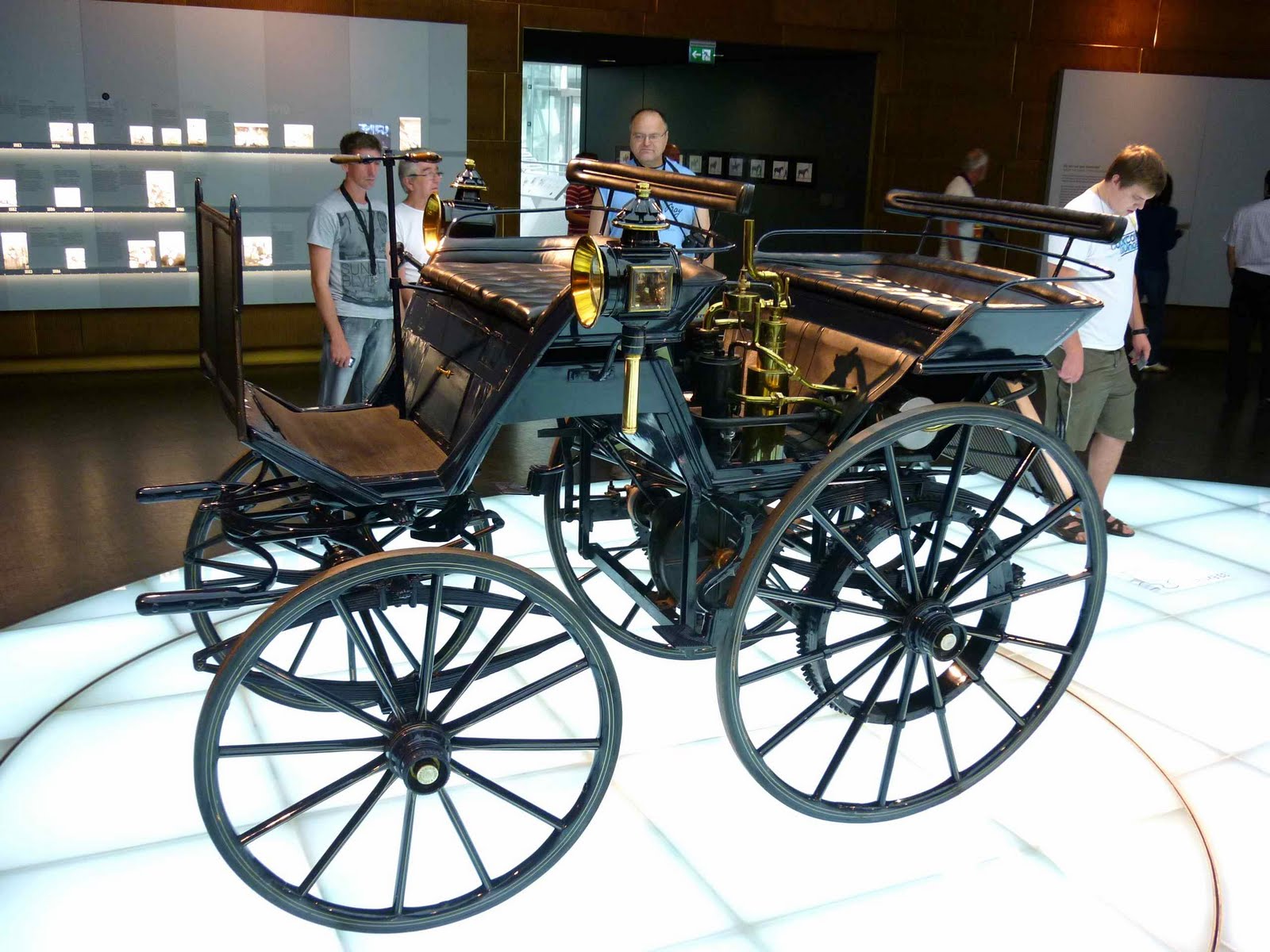 Green Laker: Mercedes-Benz Museum, Stuttgart Germany