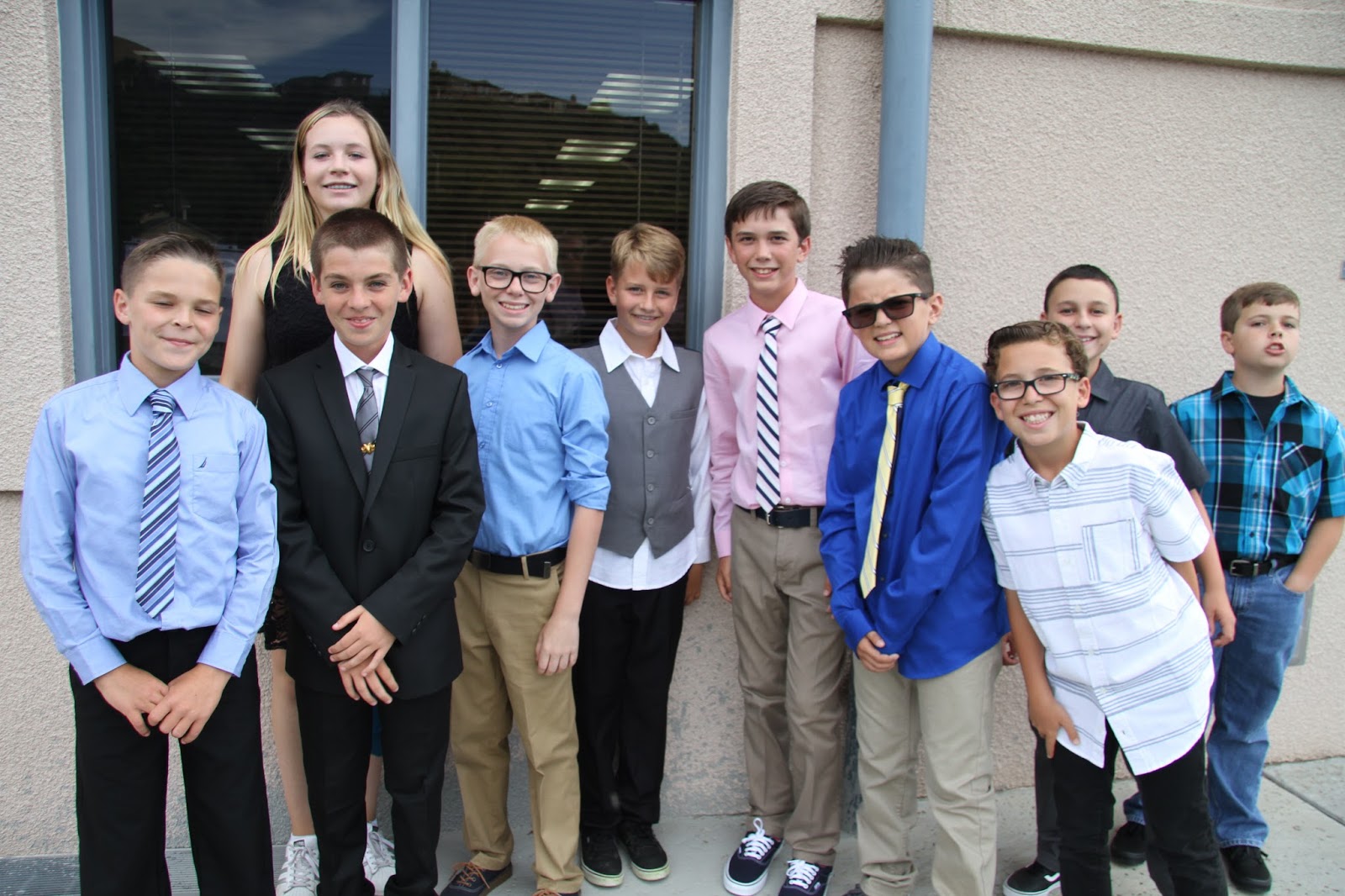 The Weary Family: Thomas 6th Grade graduation from Mountainview