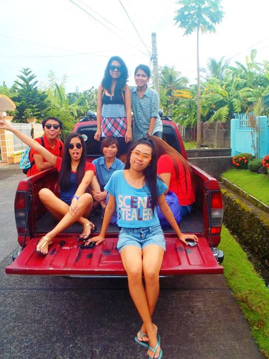 Sino Sasama?: Naka-BUHI (Balerite Resort)