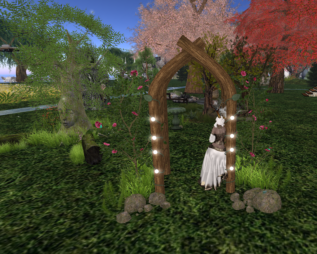 Aerlinniel's Adventures - Mainstream : Secret Glade