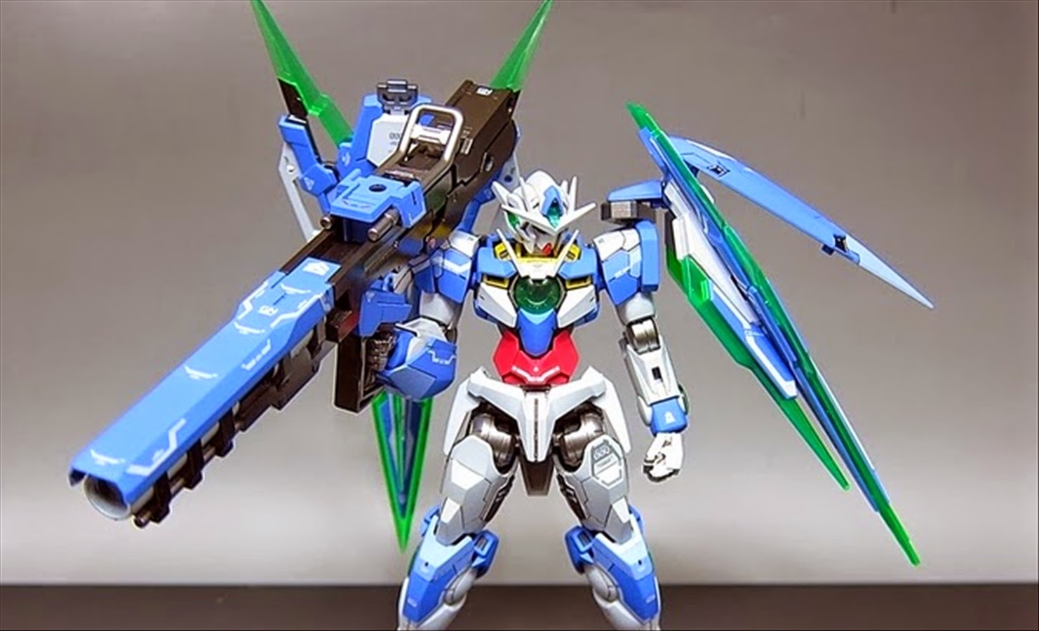 Custom Build: 1/144 GNT-0000 QAN-[T] + Full Saber