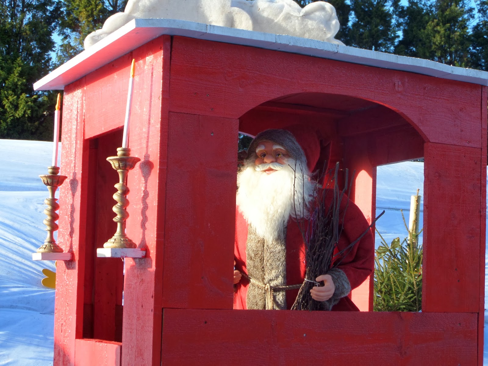 Madhouse Family Reviews: Madhouse diaries : Santa-spotting