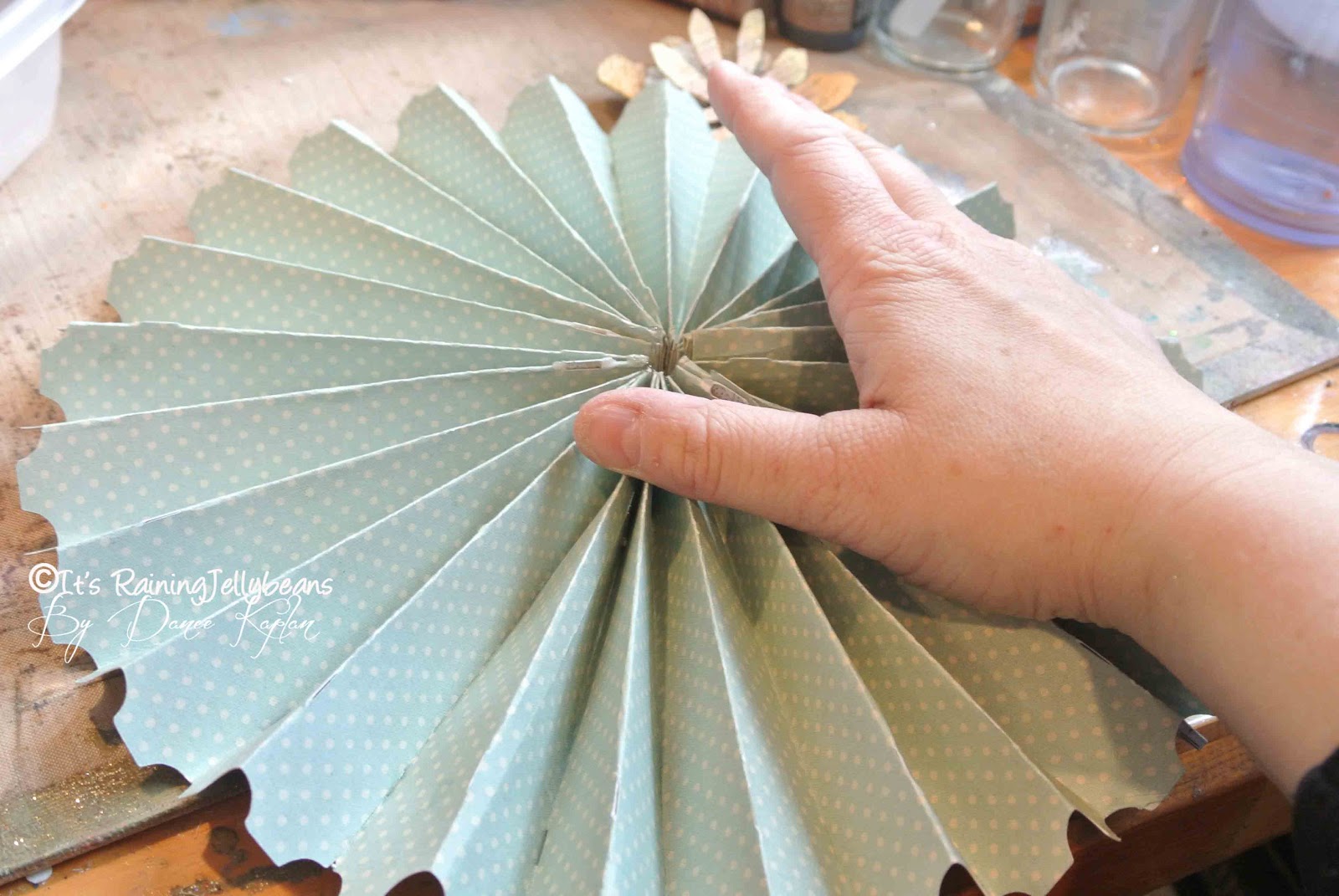 It's Raining JellyBeans: Wedding: Large Rosettes Part 3... A Tutorial