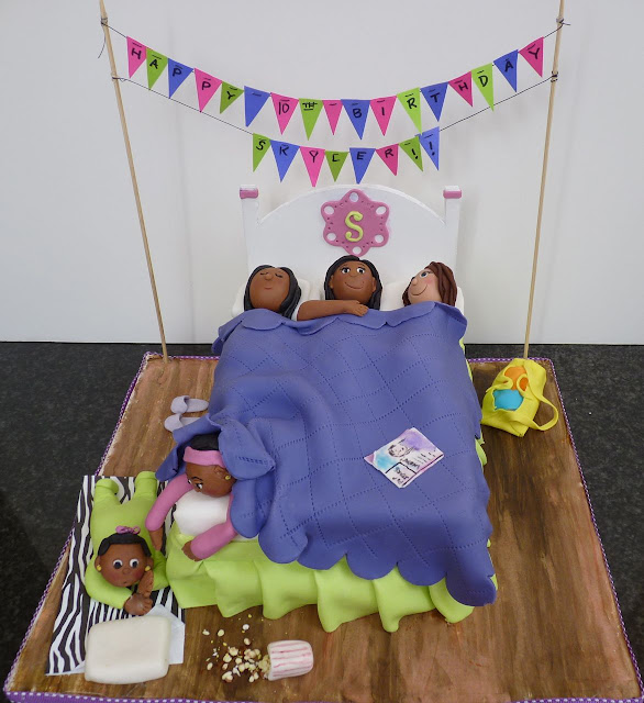 Enchanted Icing: The Slumber Party, or Where's the Cake?