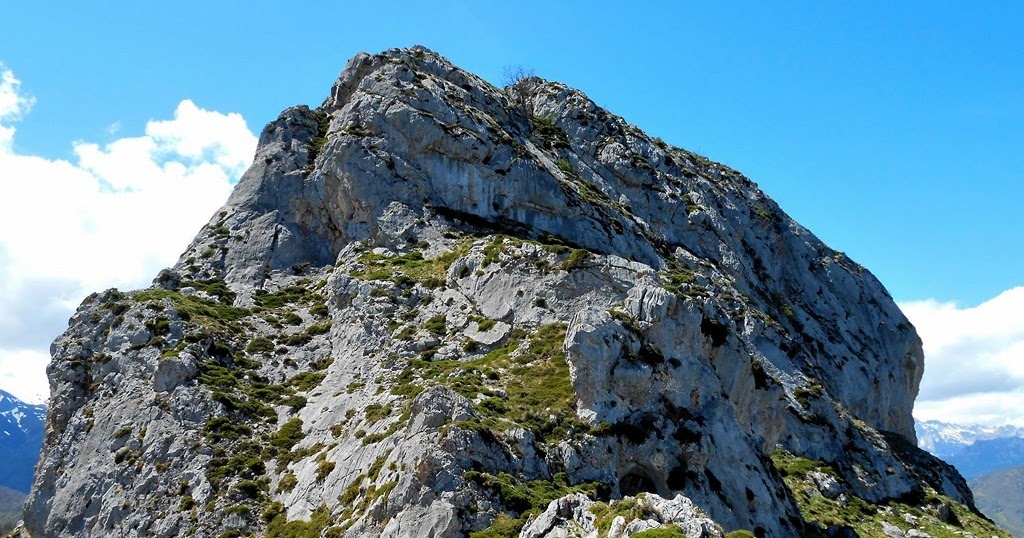 Airecielotierraymar: Y tú...¿quién eres? (por la peña de Dobres)