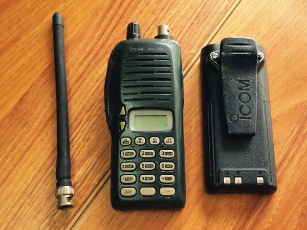 amateur radio & hobby : HT Icom IC-V8 lengkap..( Sold )