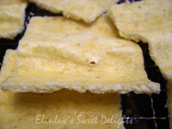 Elinluv's Tidbits Corner: Tebaloi- Sago Cookies #MFF - Sarawak