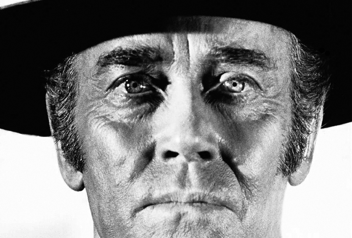 Recuerdos Ajenos de Gerardo García...: Henry Fonda is Frank (Once upon ...