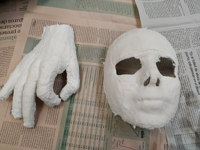 VISUAL ARTS BLOG: PLASTER MASKS