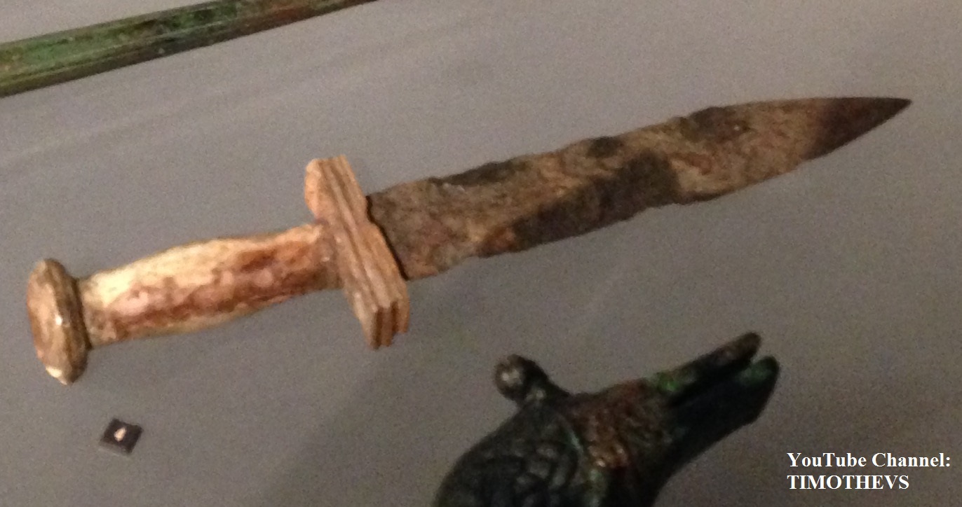 Remembering the Gods: Recognising Gladiators: Ⅷ the Retiarius