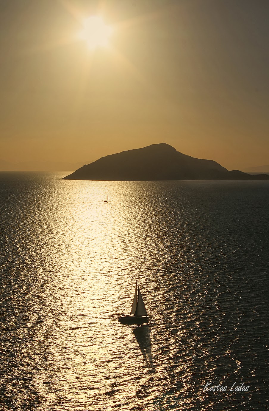 Kostas Ladas photography: Τέχνη & Φώς