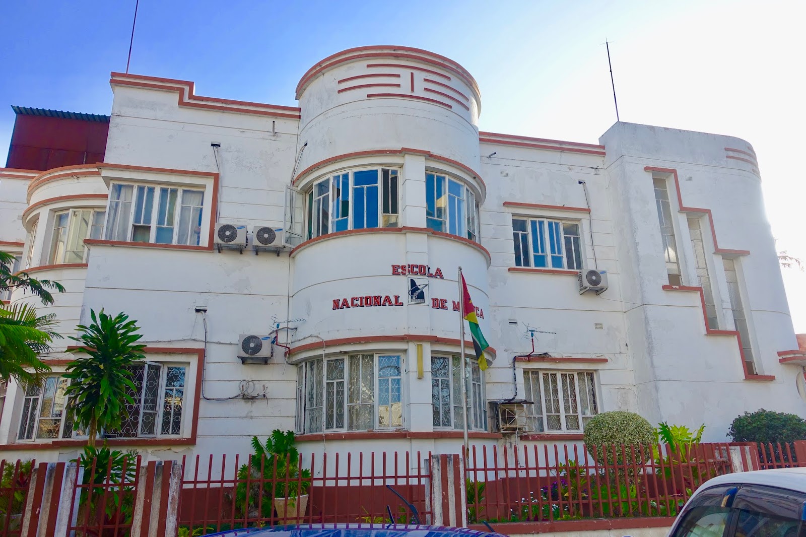 Adrian Yekkes e art deco em Maputo - edifícios do "top ten" (2/3)