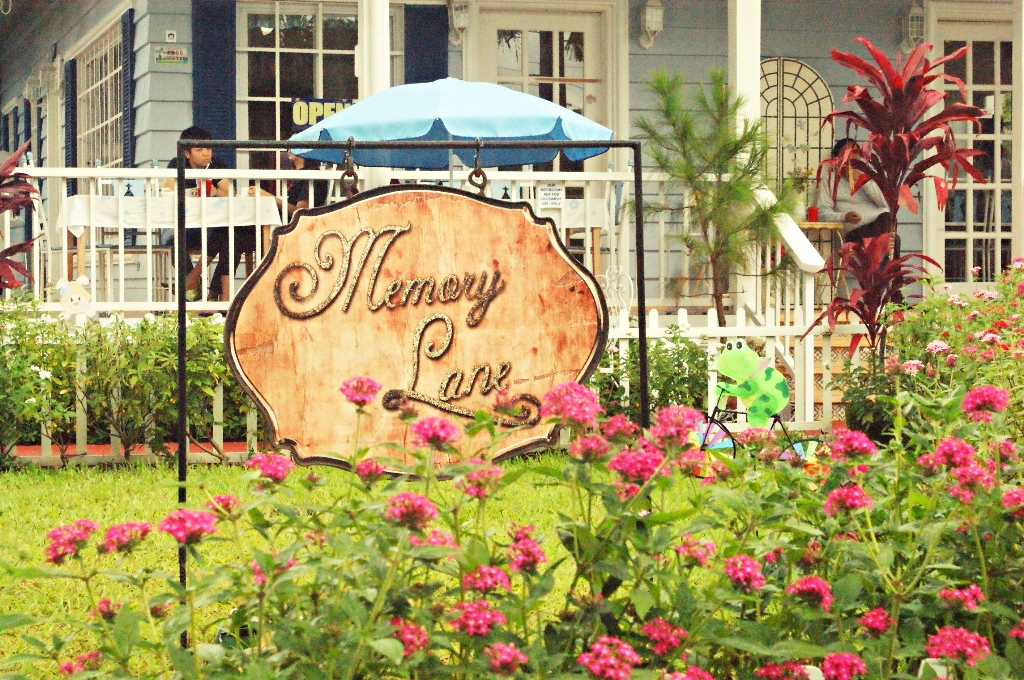 Pretty Daze: SUNDAY'S BEST: Memory Lane, Tagaytay City