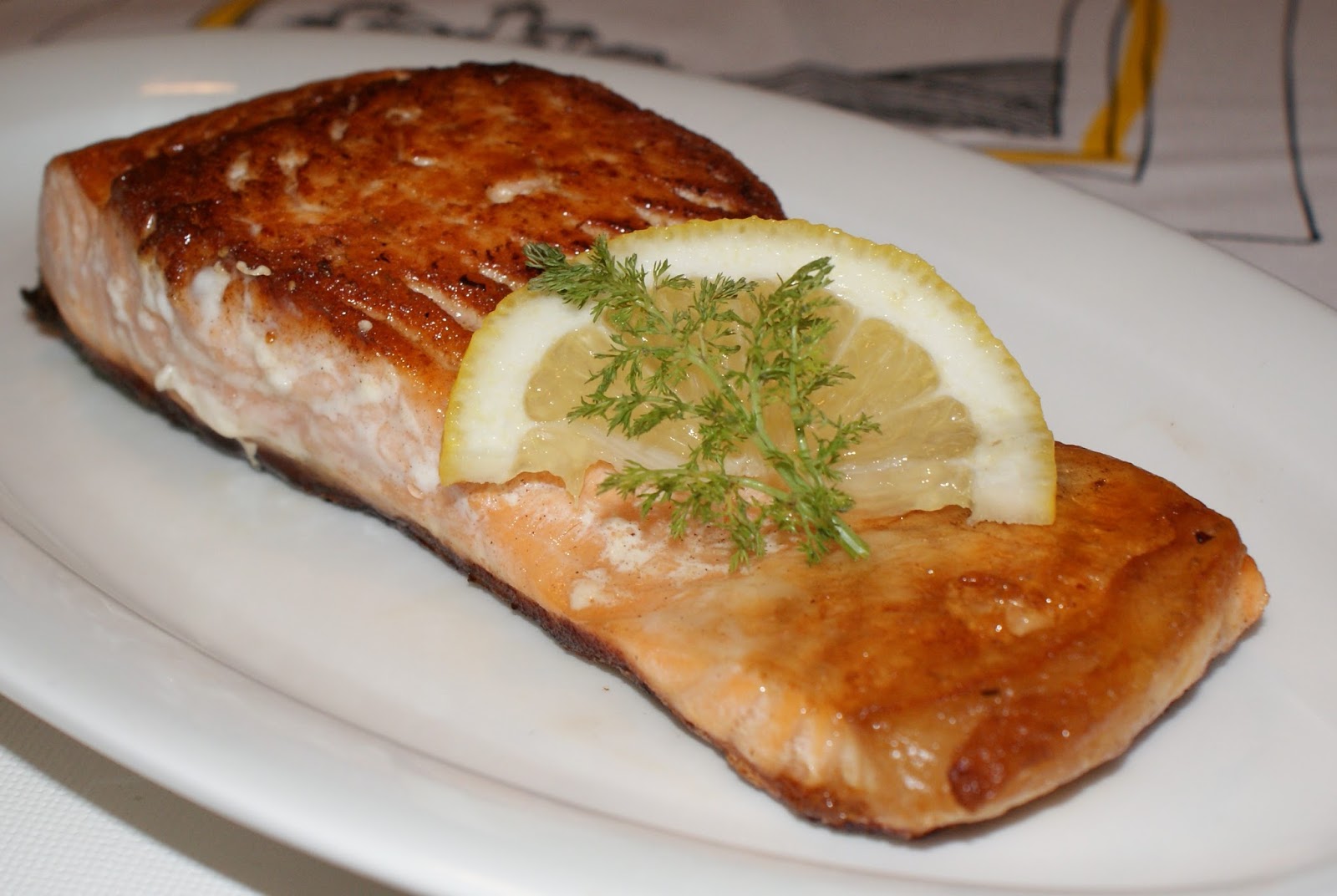 Anders mat: Stekt lax – Med omega-3 och sås med bra syra