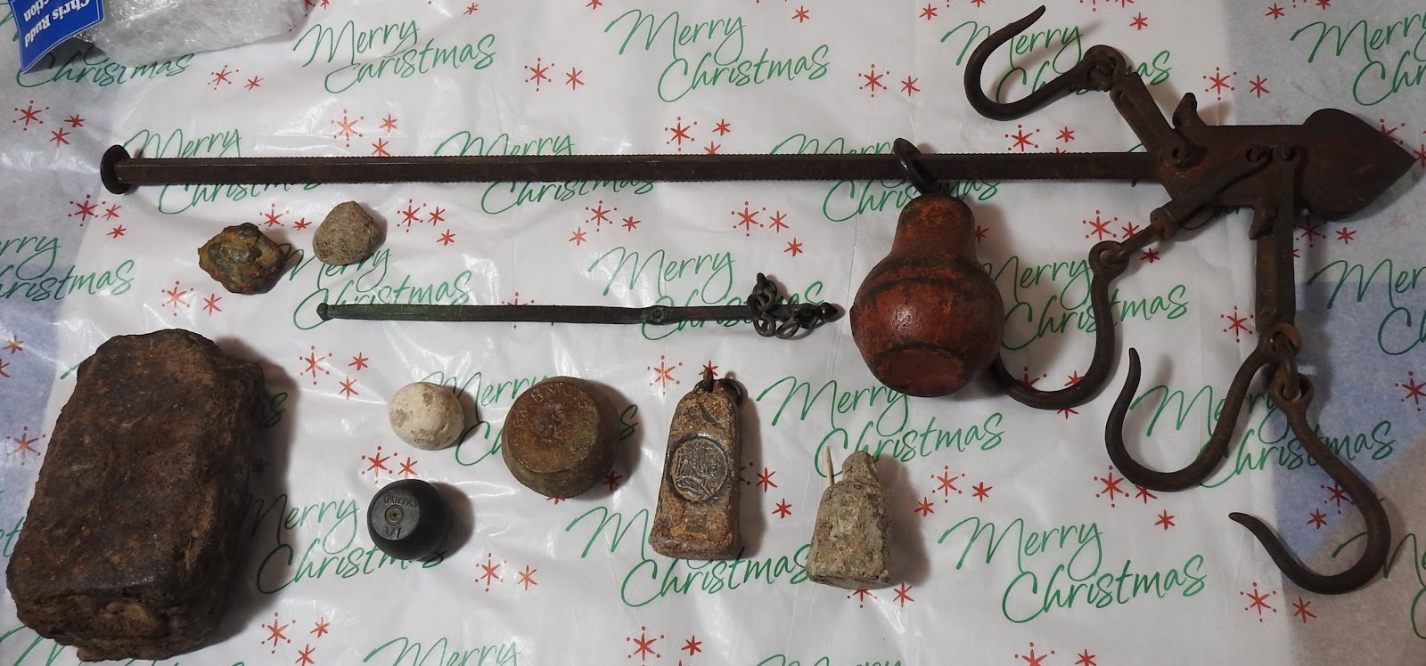 Denarius: Roman Scale and Weight with Inscribed Face