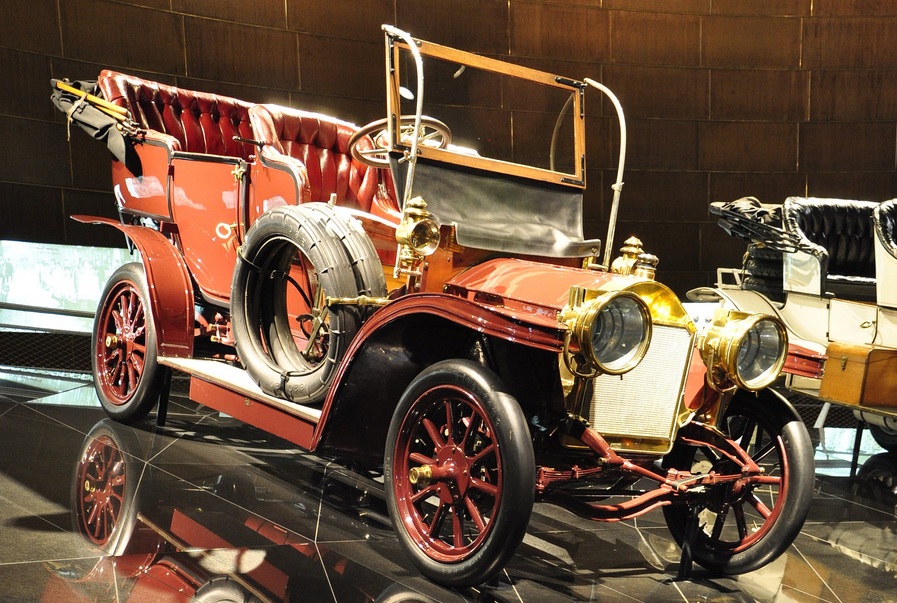 Oturgaçlı Götürgeçler: Mercedes Benz 2