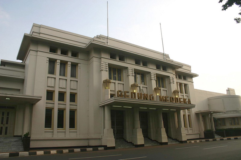 GALERY BANGUNAN SEJARAH DI INDONESIA: Gedung Merdeka, Kota Bandung